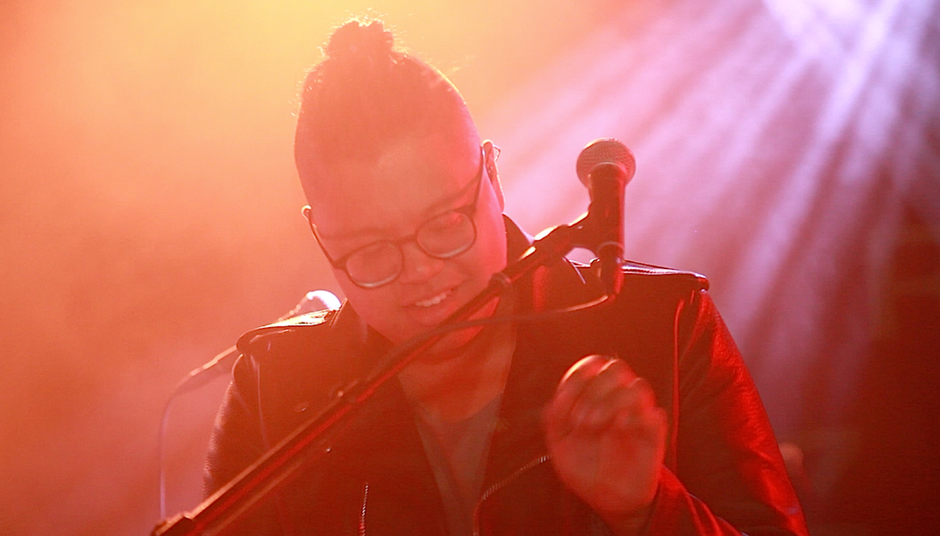 Watch an Exclusive Live Video of A R I Z O N A Performing “Cross My ...