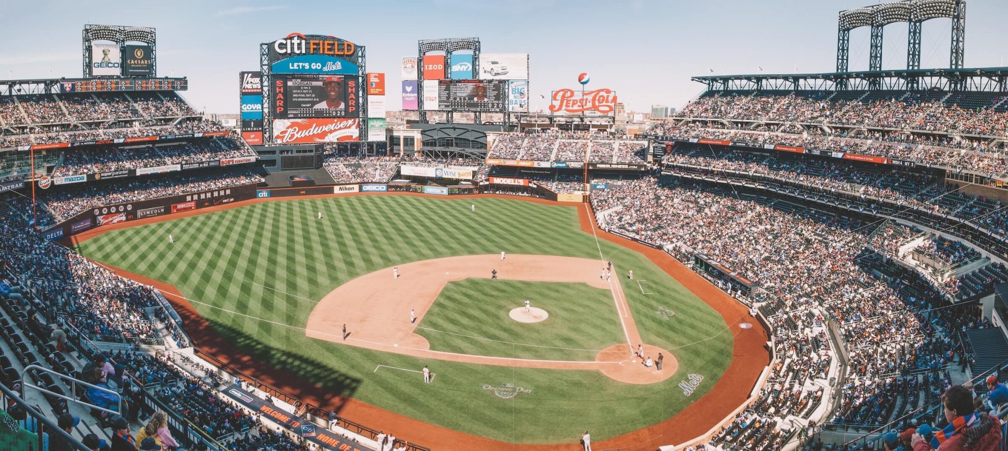 Best MLB Stadiums: Top 10 Ballparks Ranked - Ticketmaster Blog