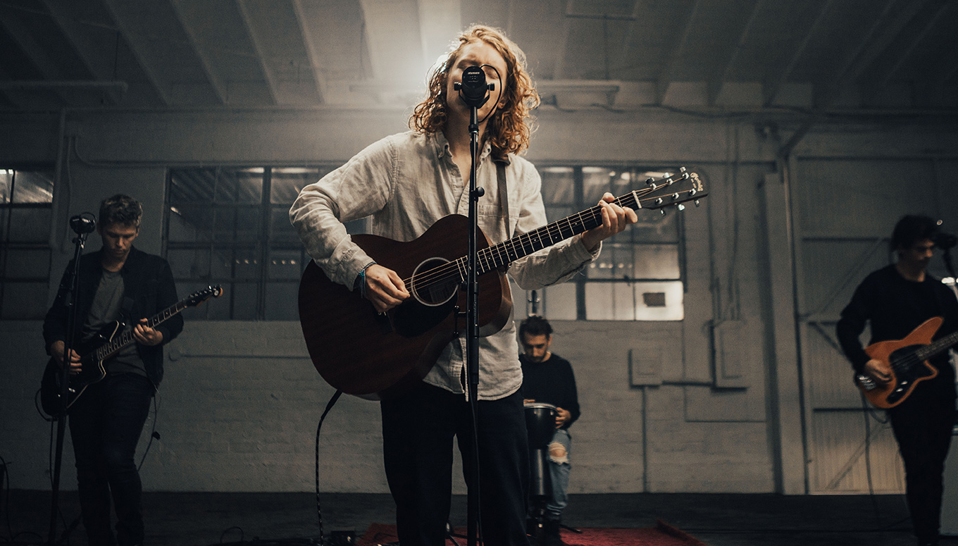 flor Delivers Emotion With Stripped Down Performance of "rely ...