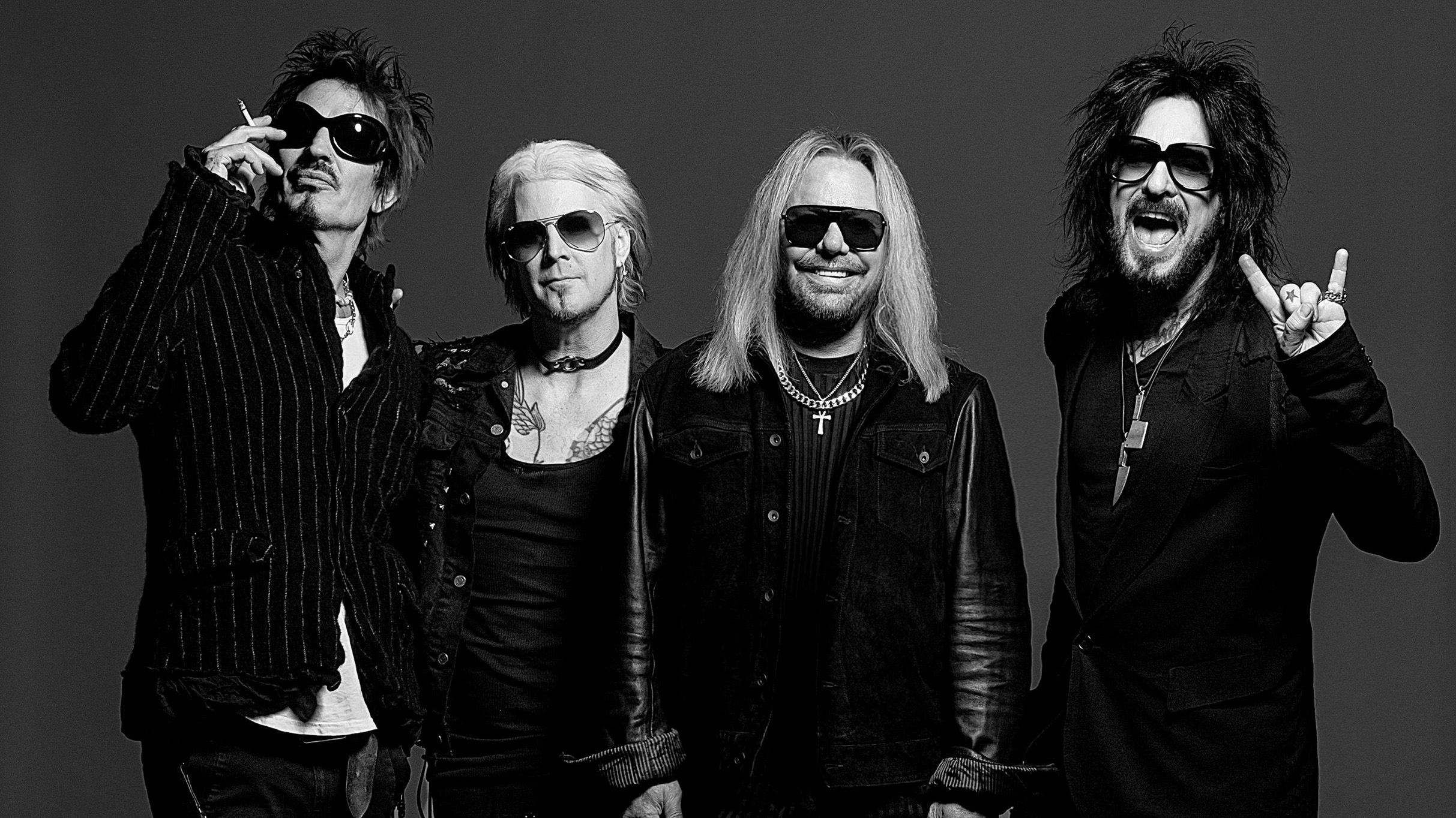 What to Know for Mötley Crüe: The Return of The Carnival of Sins Tour ...