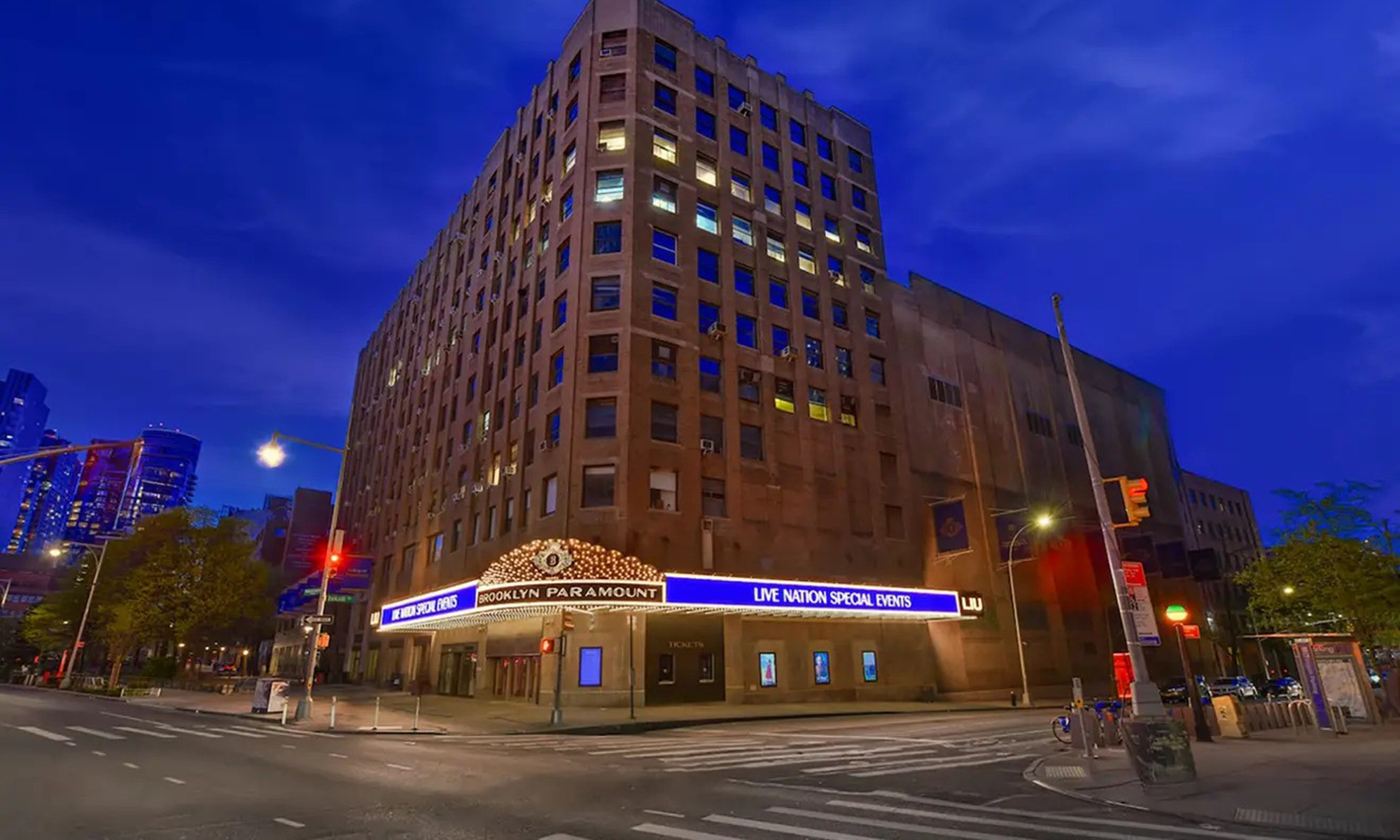 Step Inside: Brooklyn Paramount - Learn About This BK Concert Venue